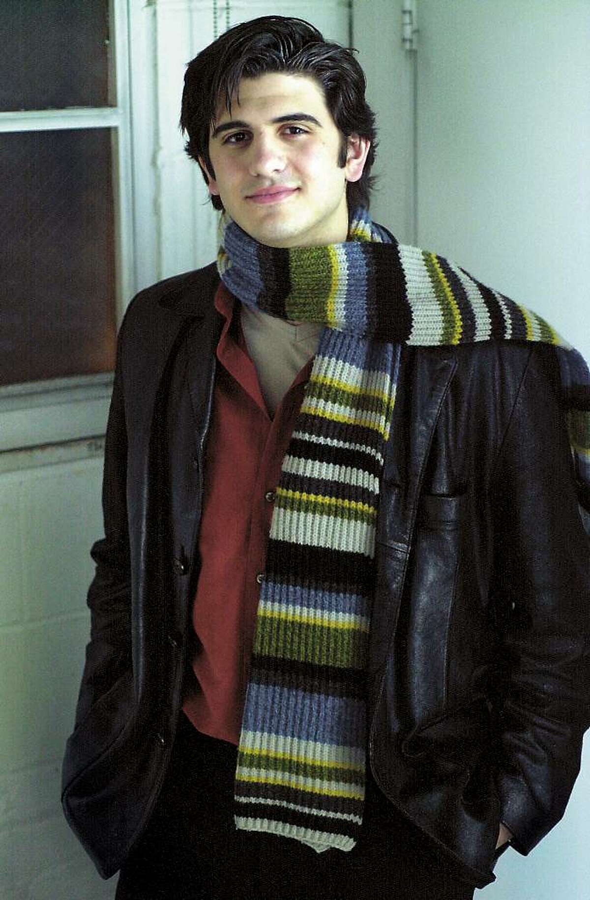 Greenwich man seeks to sew up a win on 'Project Runway'