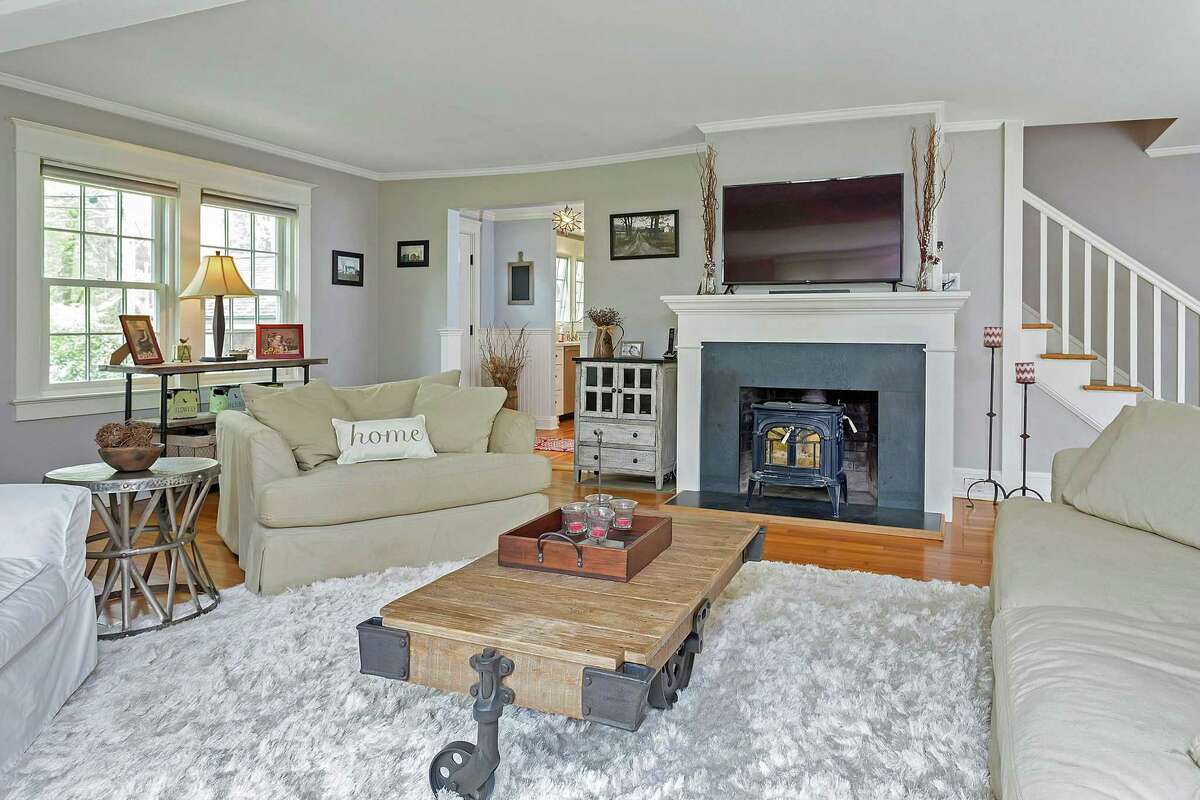 On the Market: Charming Cape Cod house in Wilton