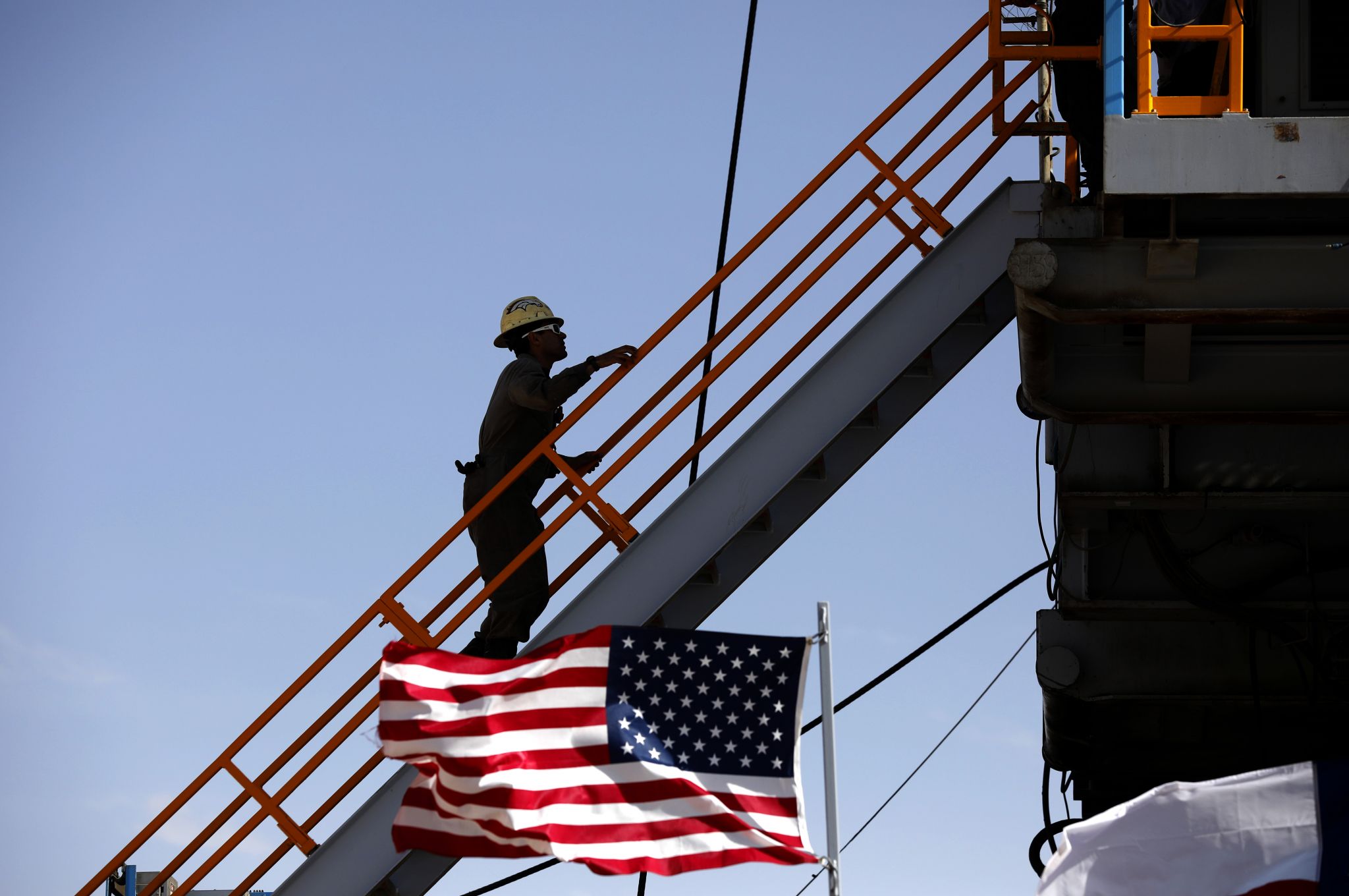 Rattler Midstream launches initial public offering