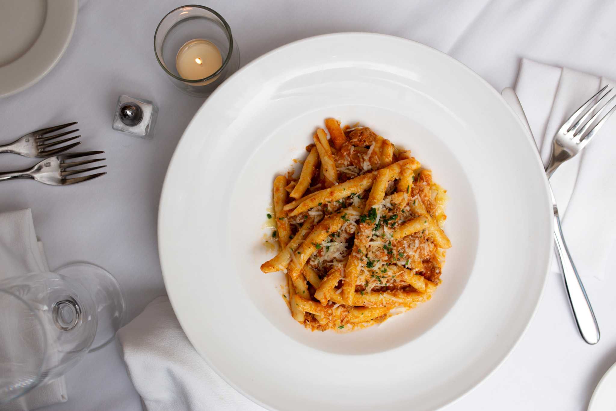 La Zingara in Bethel strikes the right balance as an Italian restaurant