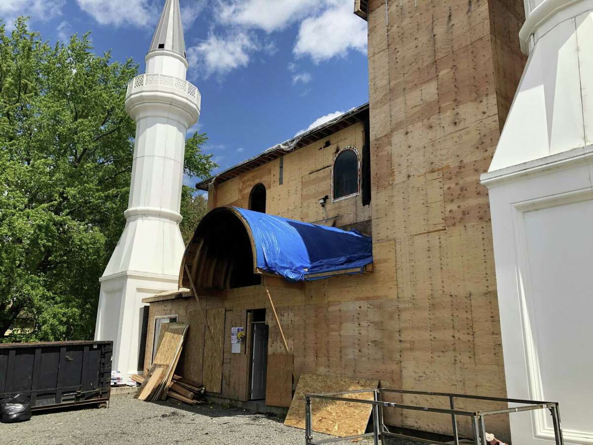 New Haven mosque fire brings religious freedom, tolerance issues to fore