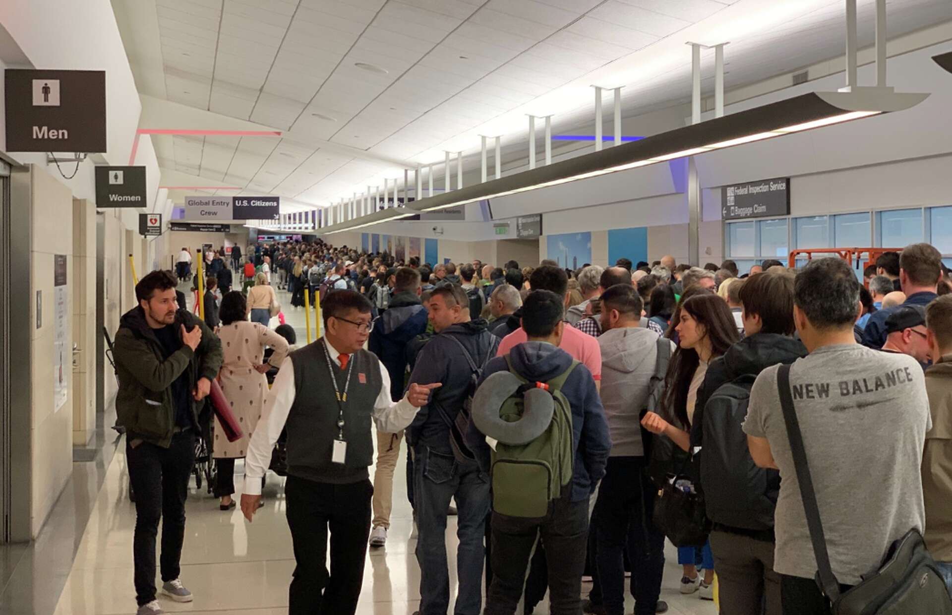 Excruciating: Travelers wait 2-3 hours in airport immigration lines