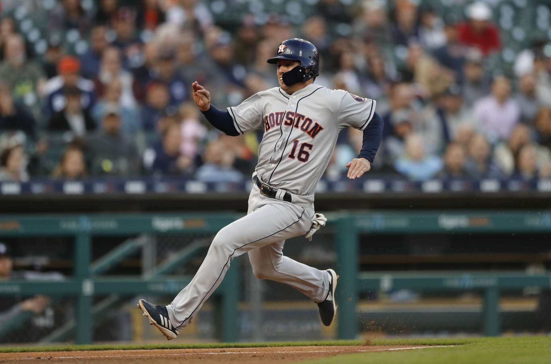 What might be behind Ellen DeGeneres' Astros tweet