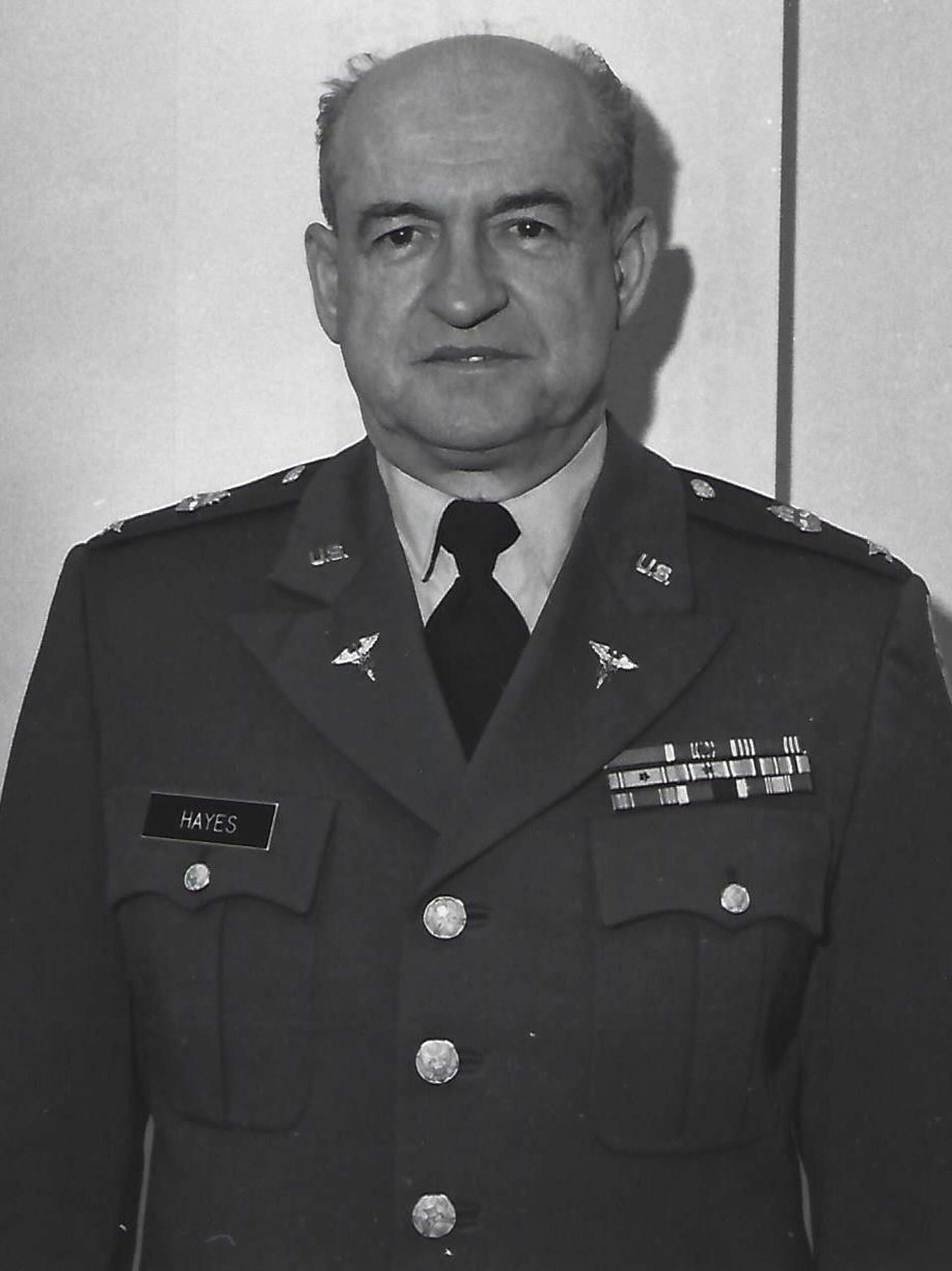 One of the last living Pearl Harbor veterans dies in San Antonio at 100