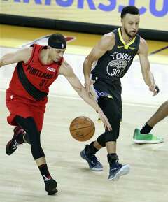 Steph vs. Seth: Curry brothers trade big shots in Warriors’ Game 2 win