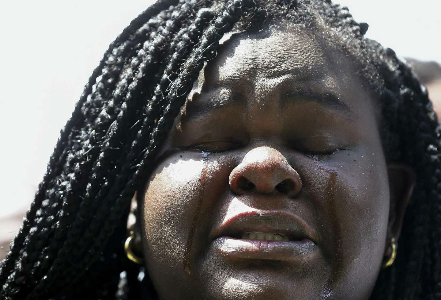 Baytown officer in fatal shooting of Pamela Turner had dozens of hours ...