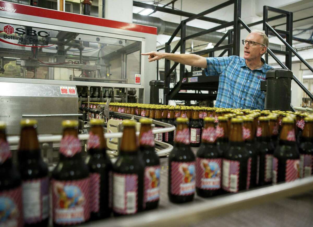 Saint Arnold at 25: Brewery paved way for more craft suds to flow