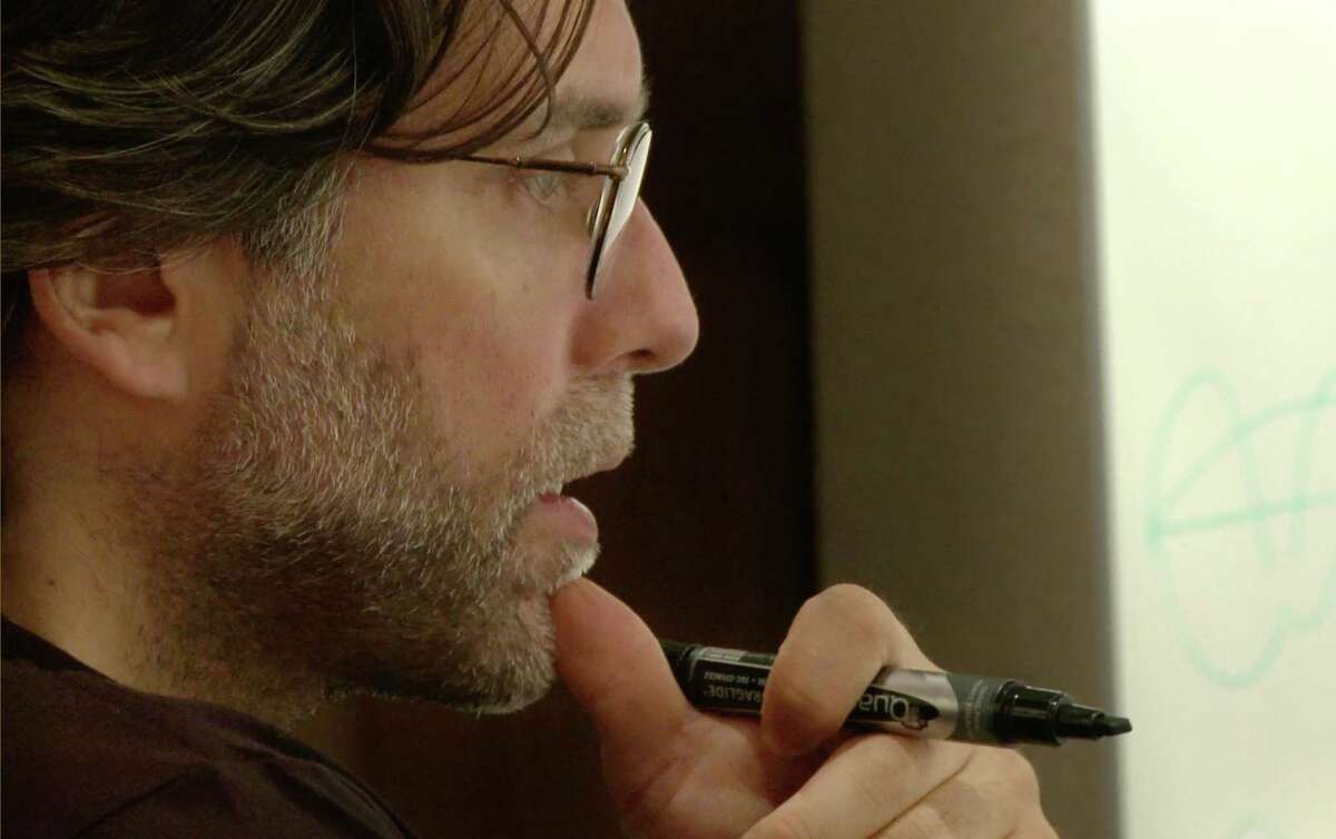 NXIVM leader Keith Raniere won't be sentenced until 2020