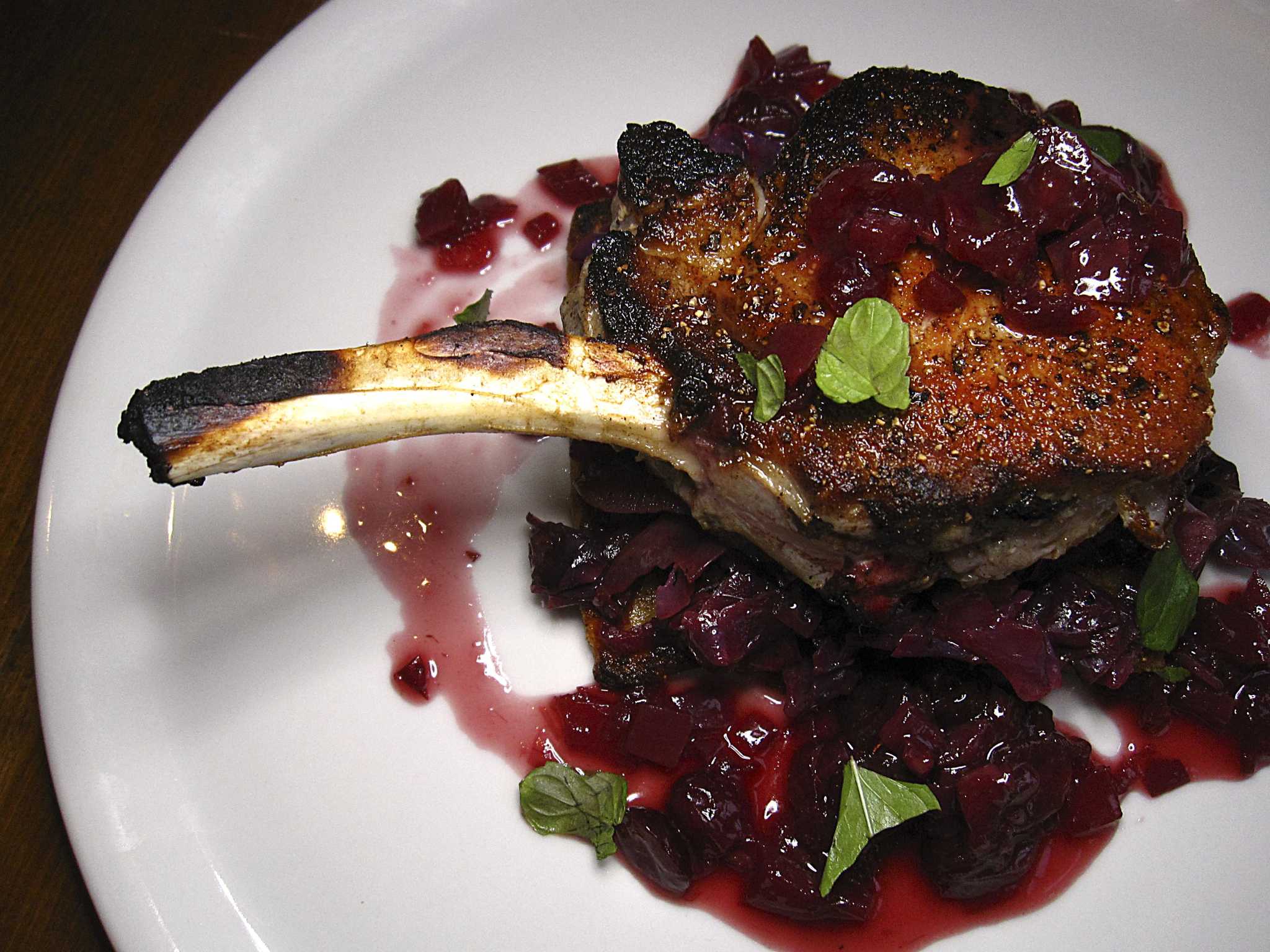 Review: New Texas food restaurant Kindling Texas Kitchen off to a hot ...