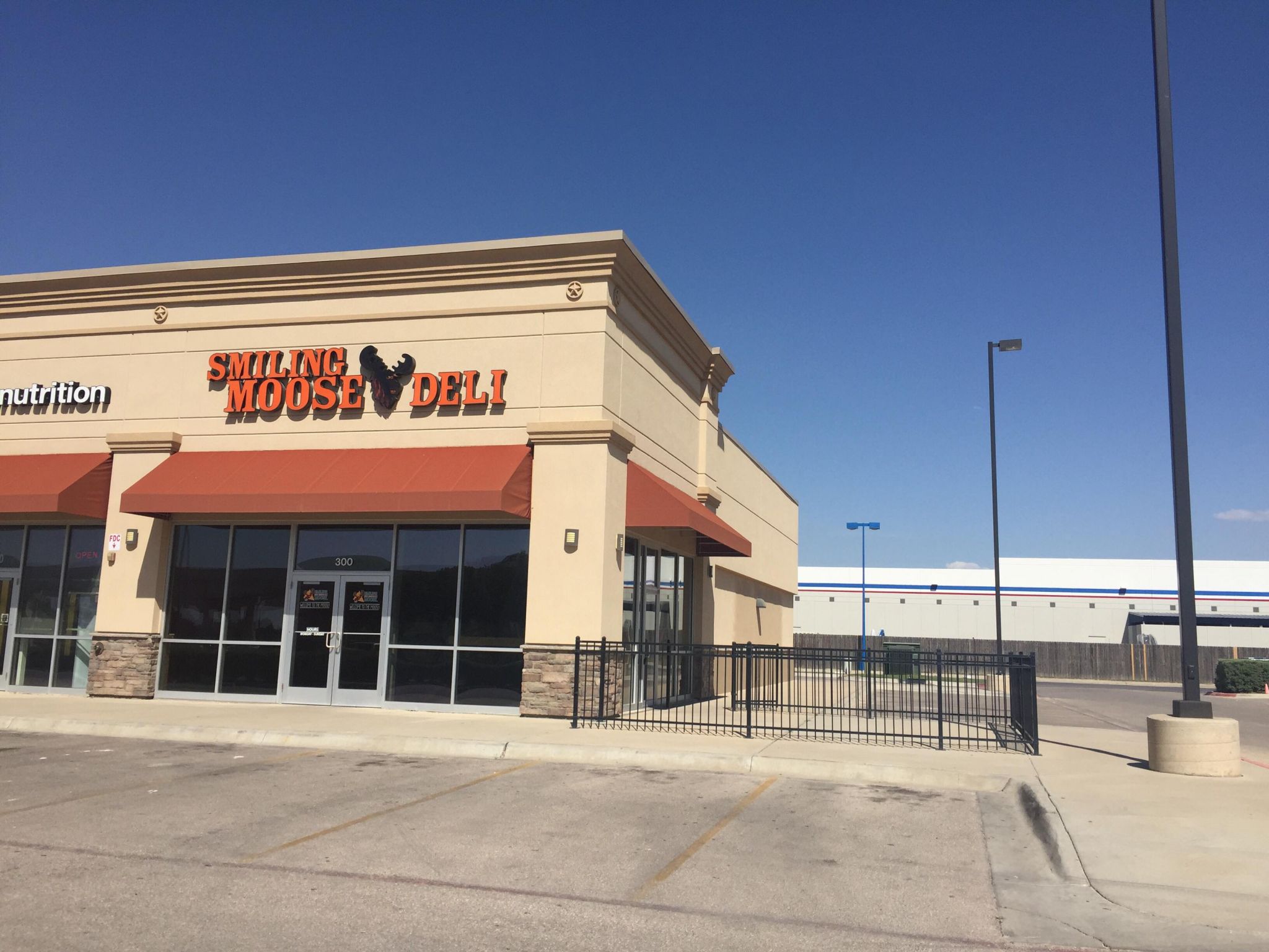 Small Bites: Smiling Moose quietly closes, Drew Brees' restaurant samples