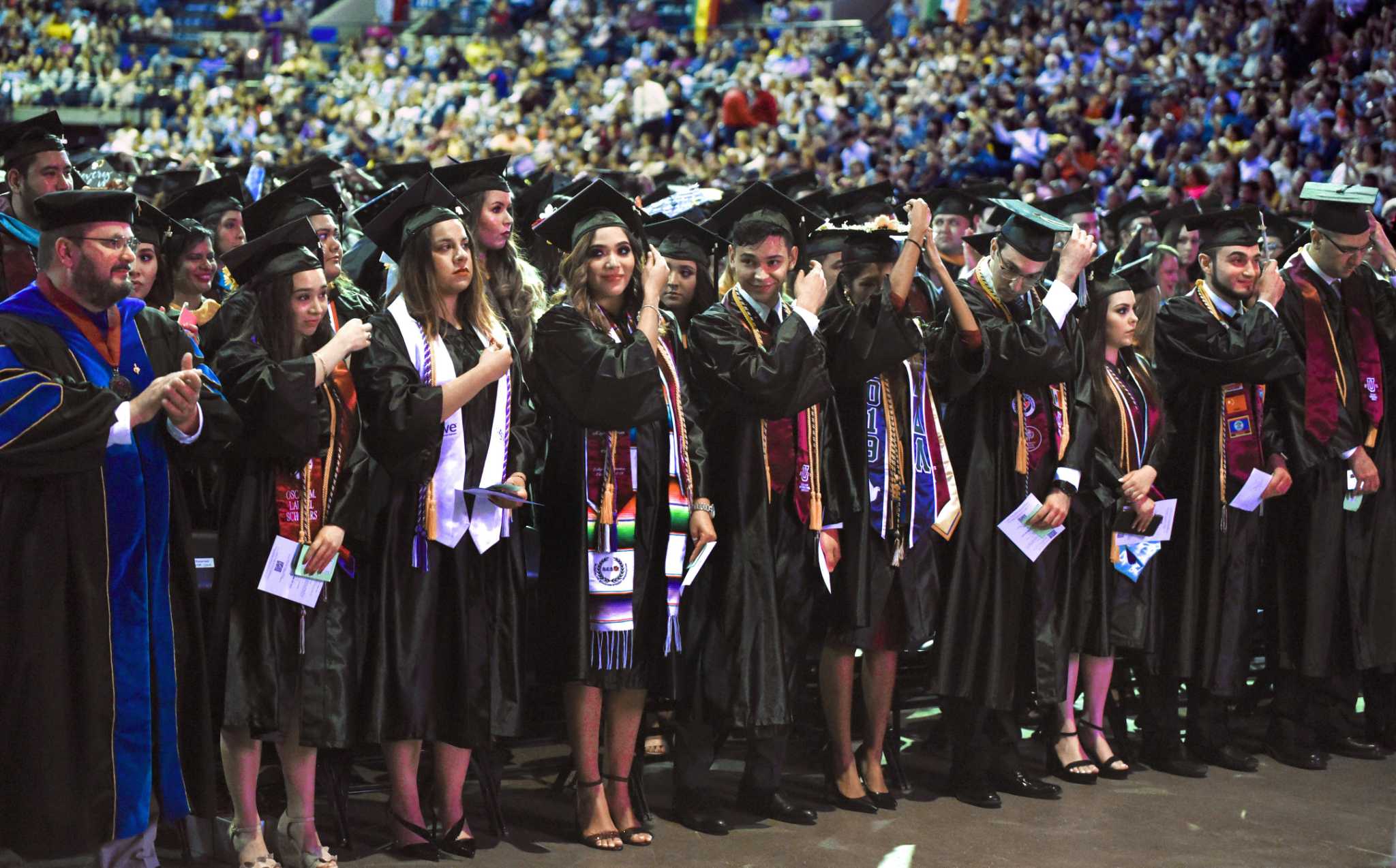 TAMIU breaks graduation record this semester
