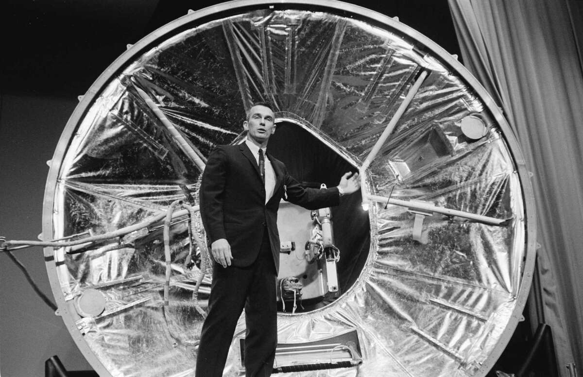 Last man on the moon: Gene Cernan set records for lunar exploration