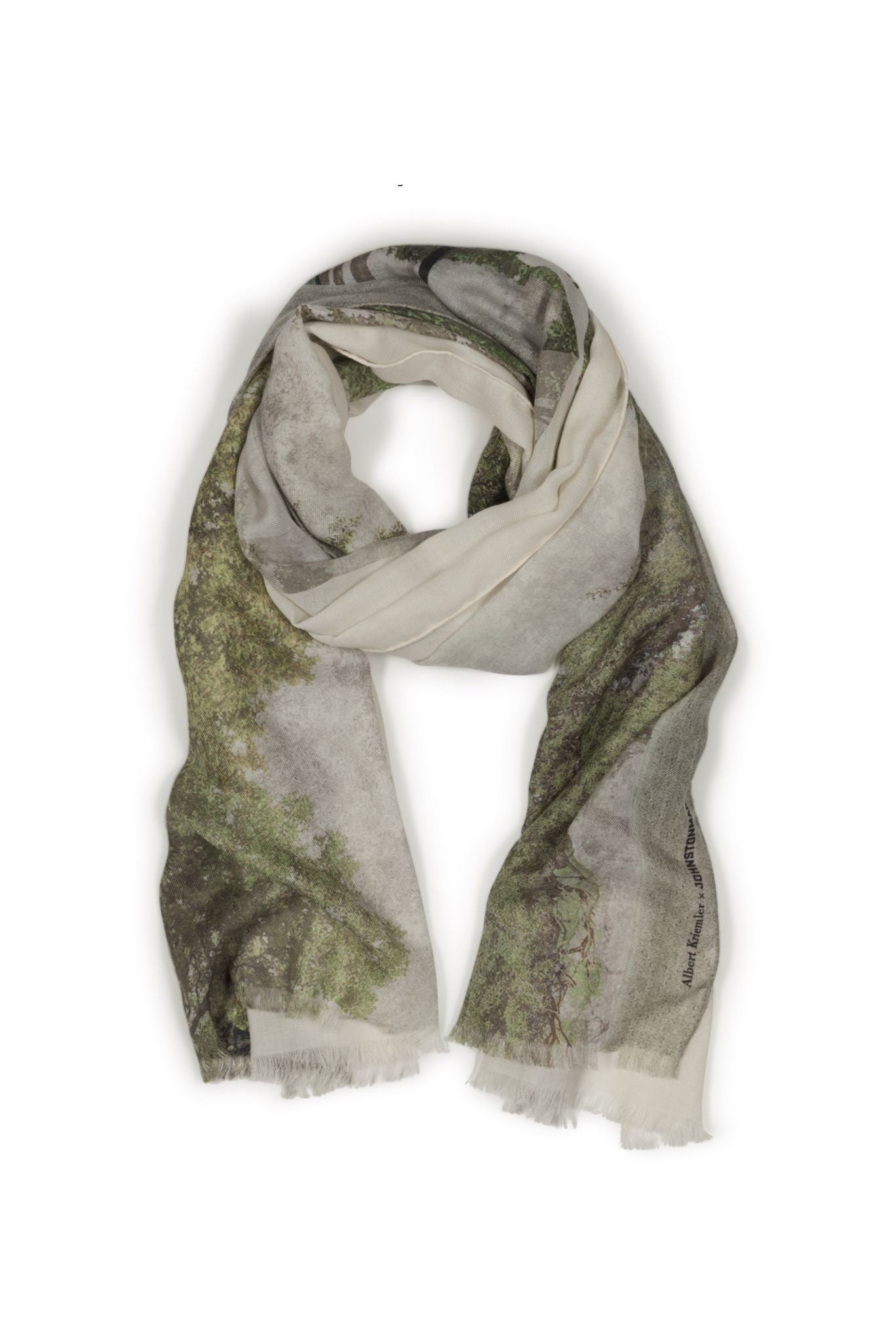 Akris teams up with the Menil for special scarf