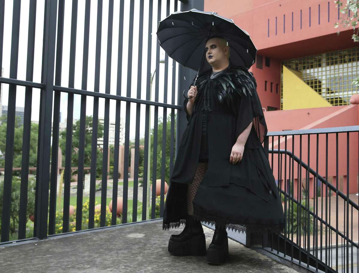 Lone Star neighborhood’s Memorial Day parade will be surreal