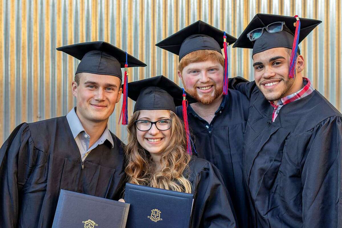 16 NECA students earn NCC diplomas