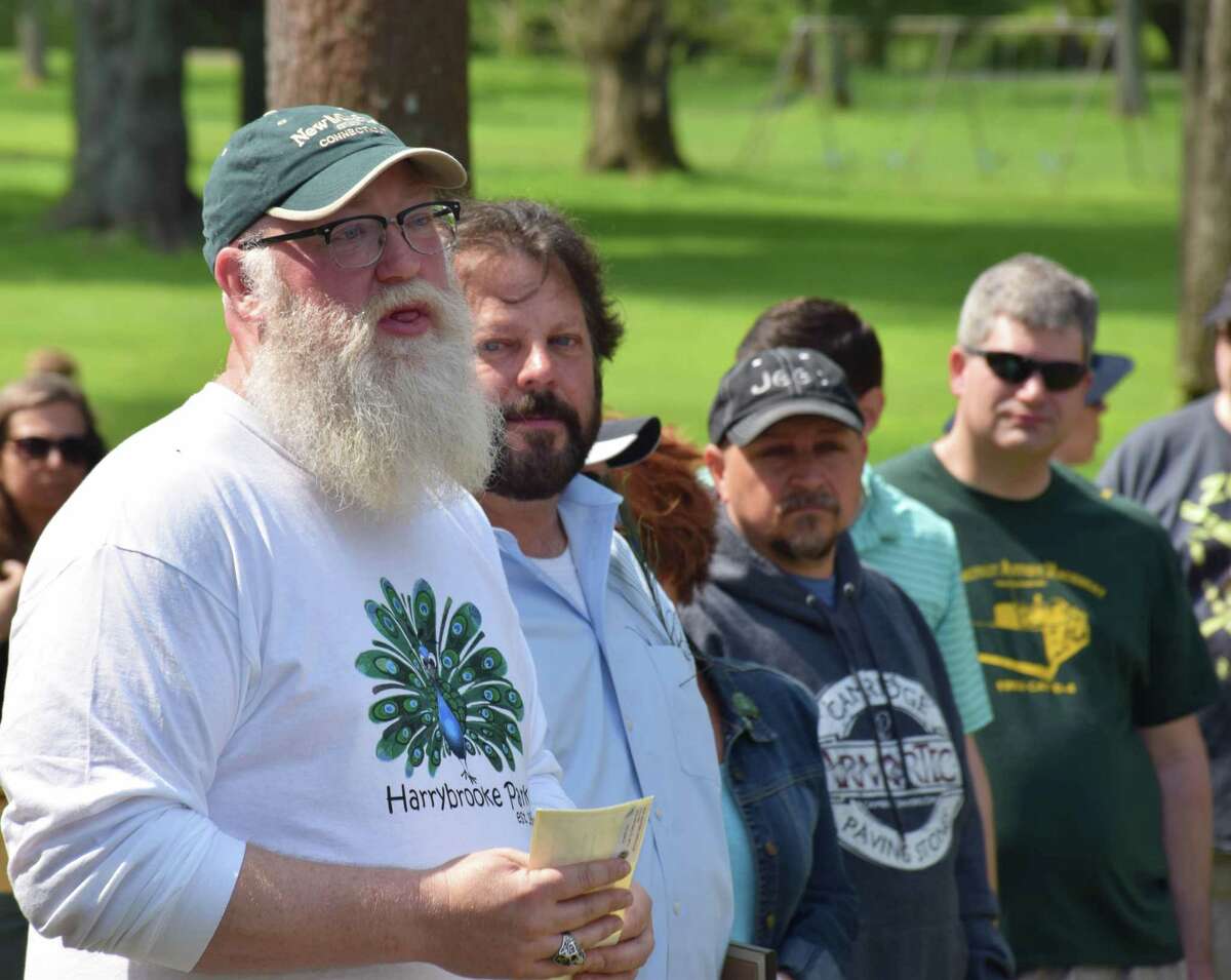 New Milford welcomes peacocks back to Harrybrooke Park
