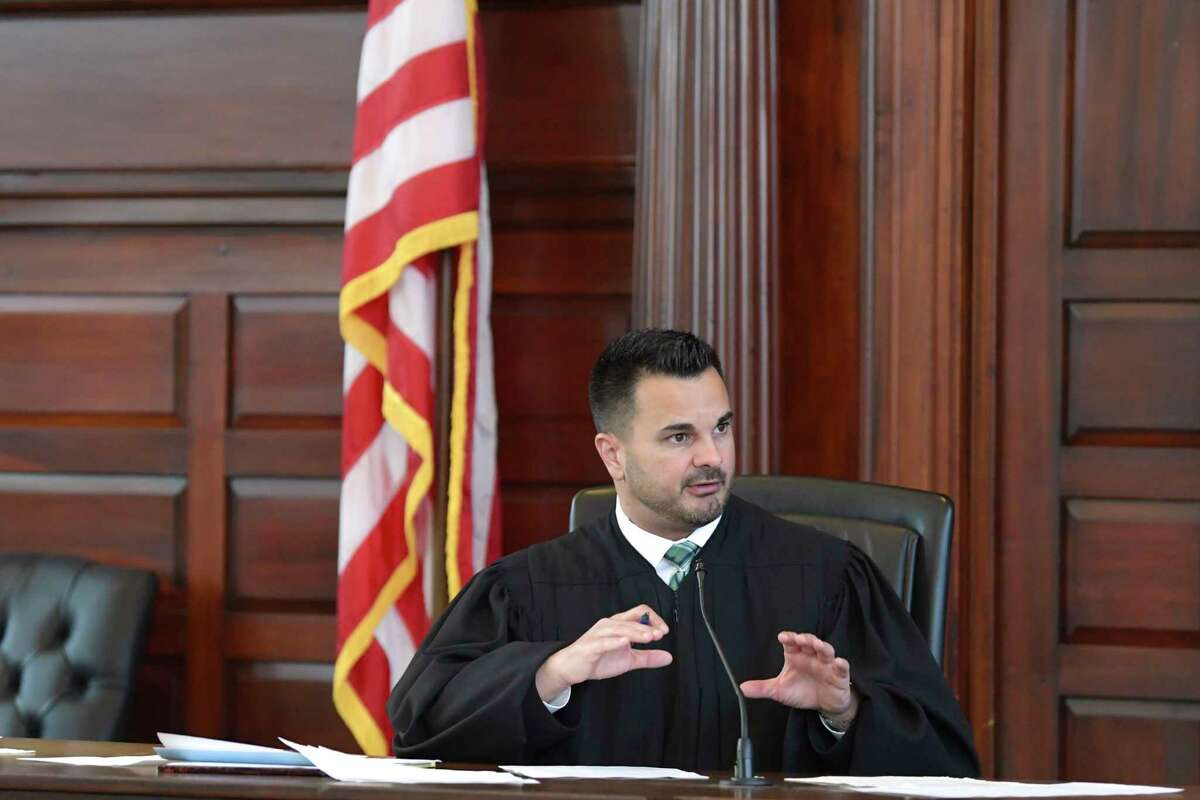 Troy murder trial testimony delayed by suppression hearing