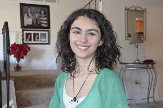 Foran High School student will wear Miss Emerald Isle crown