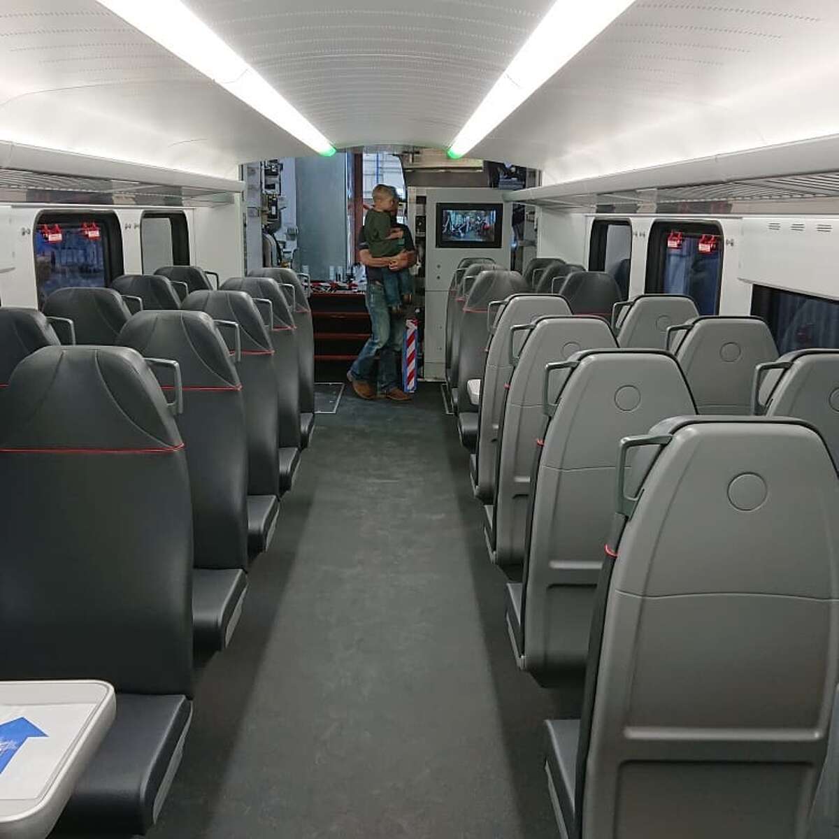 Here's what your commute will look like in the new electrified Caltrain ...