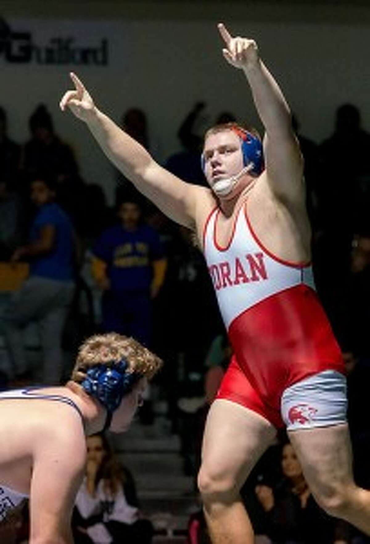 Edmondson's win in last match earns team title