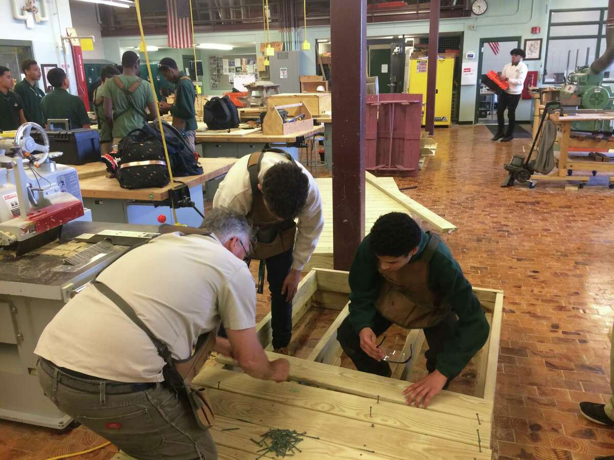 Emmett O’Brien students help make Ansonia’s Abe Stone Park feel alive again