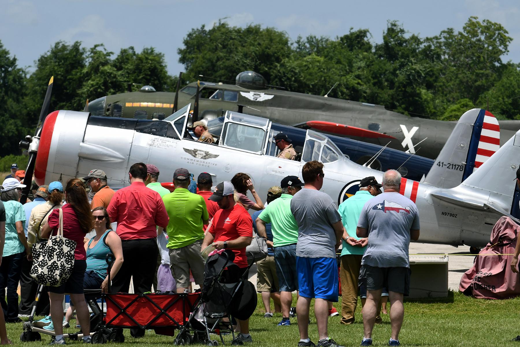 Visitors get up close with World War II-era airplanes at David Wayne ...