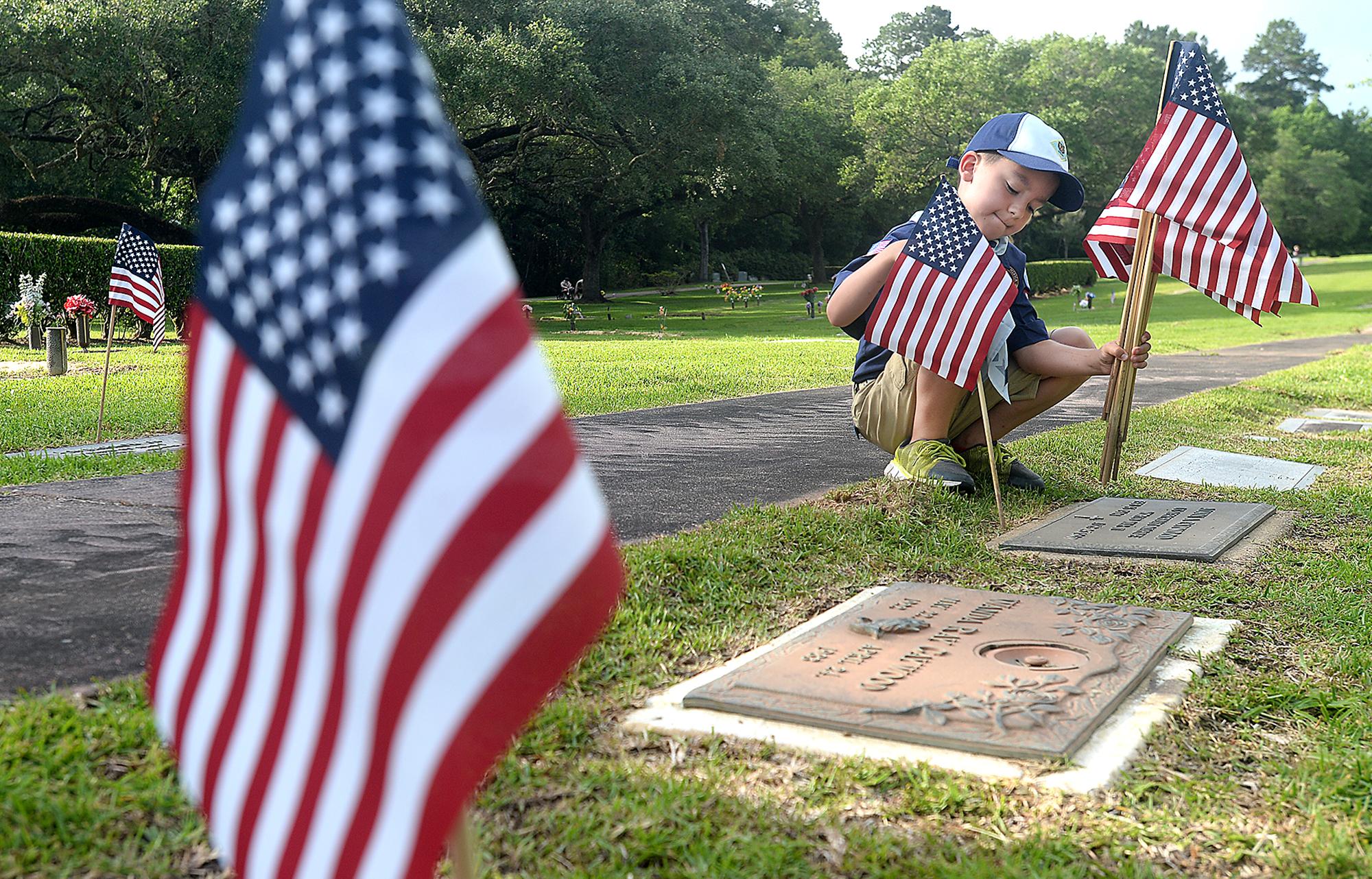 Flags Honor Veterans For Memorial Day