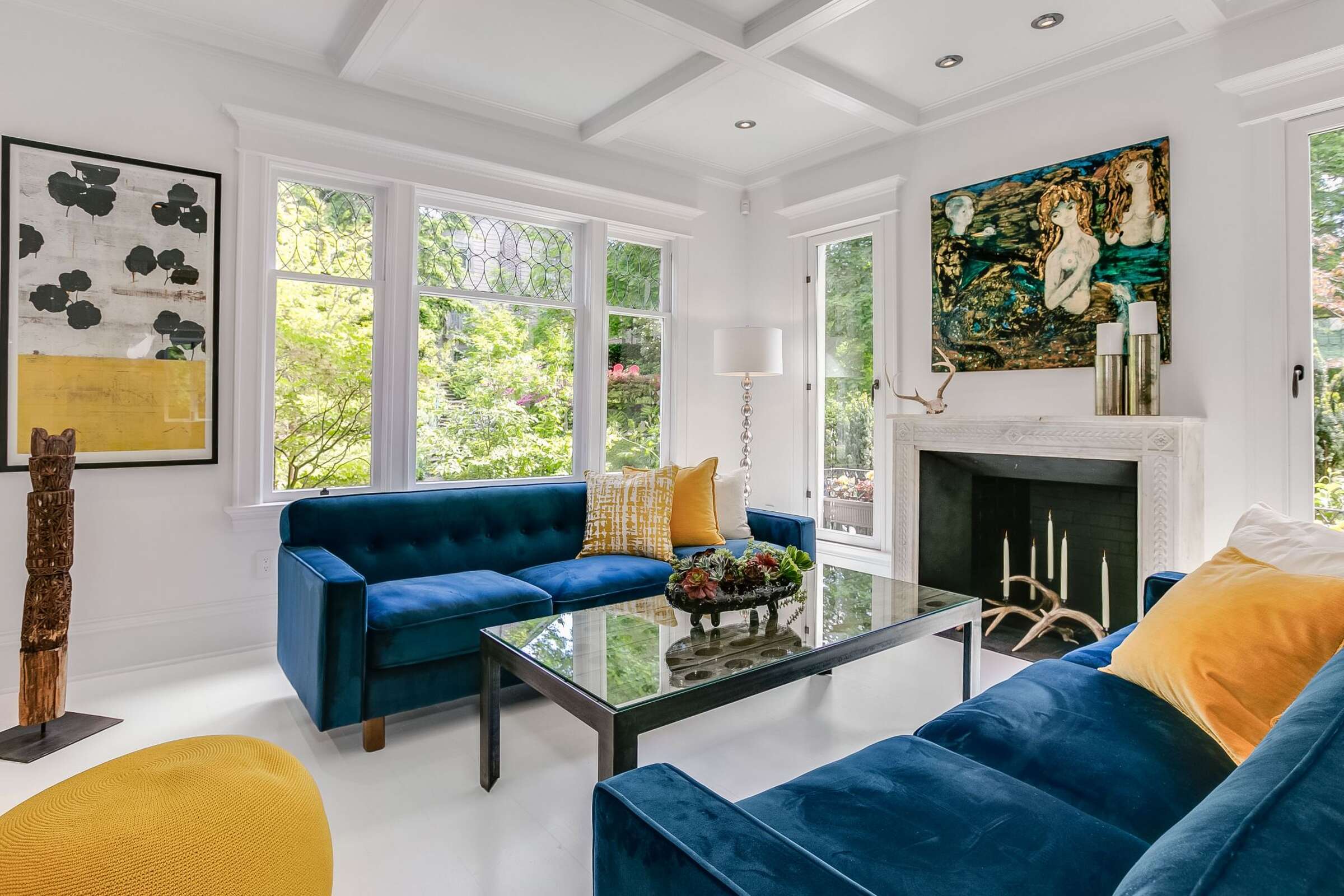 Step inside iconic Capitol Hill 'House with the Yellow Door'