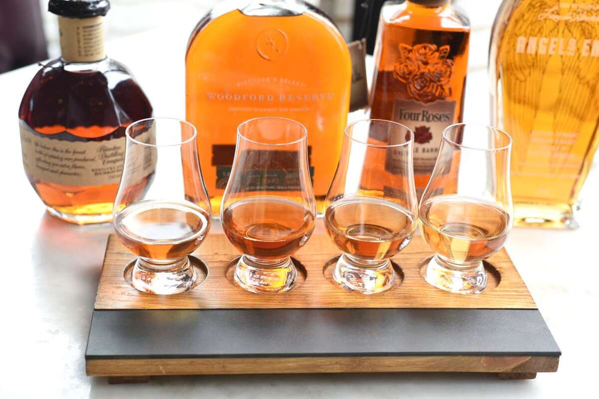 Loch Bar brings seafood tavern concept to River Oaks