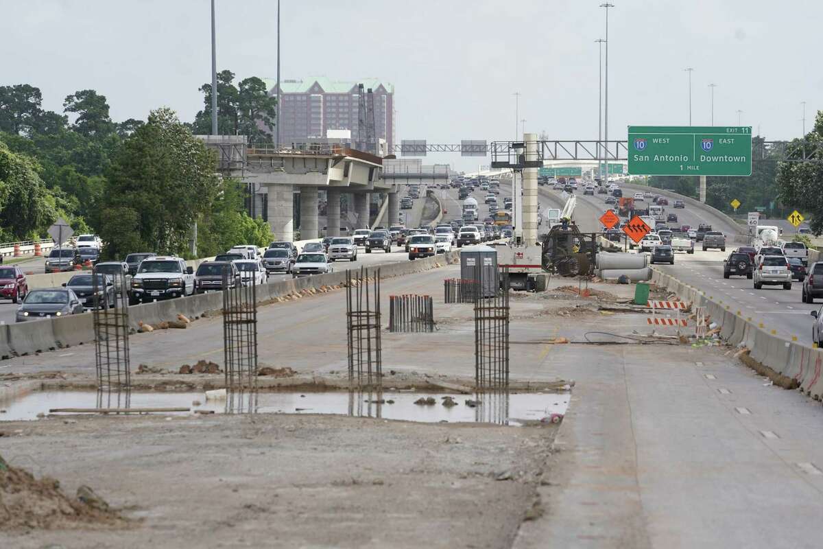 Team effort on Loop 610 busway a nod to new thinking