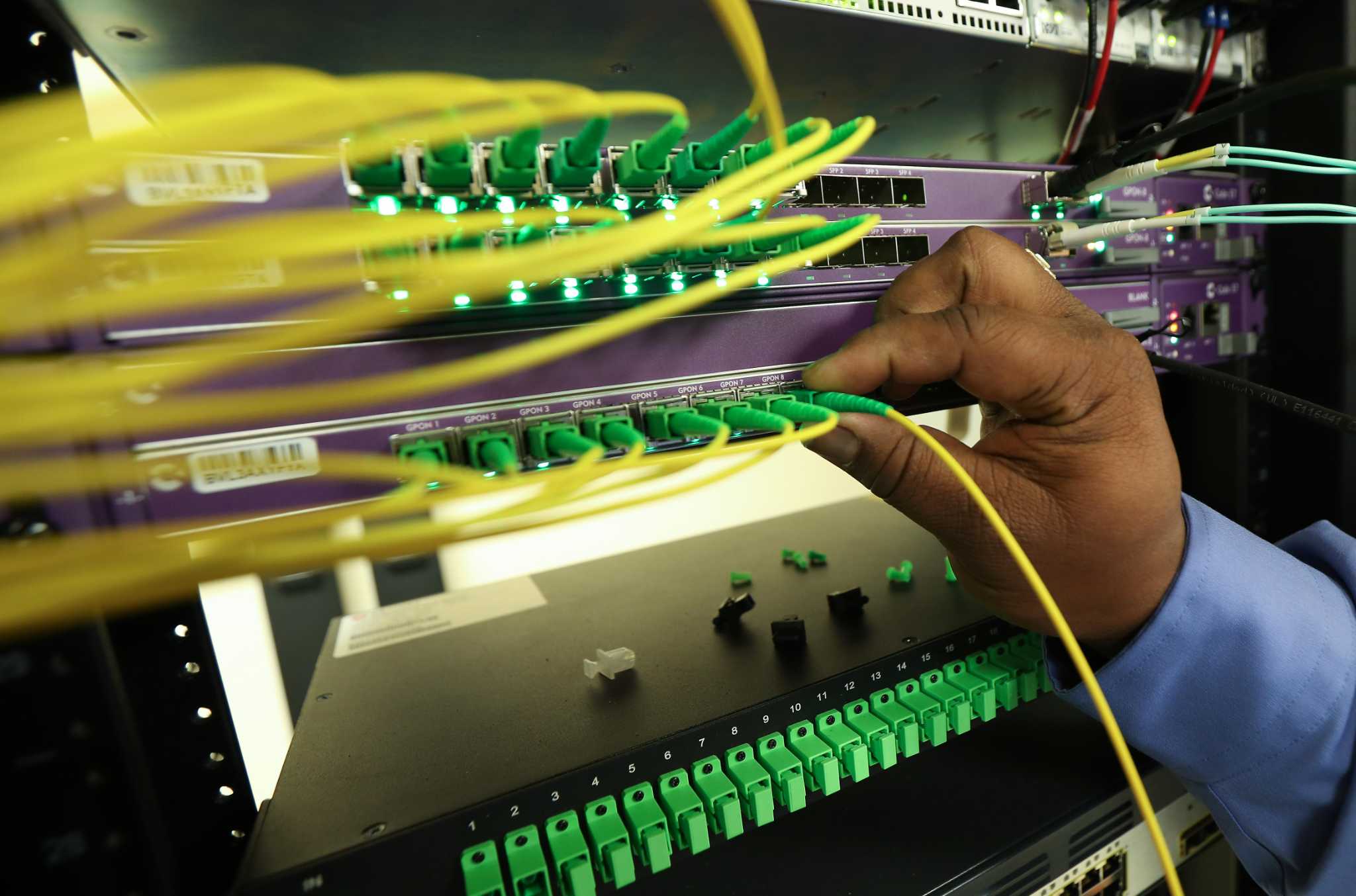 Best internet service in Texas? It might be in tiny Mont Belvieu