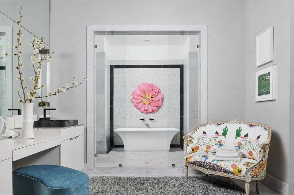 Designer Janet Gust’s Galleria-area home whimsically blends antique and ...