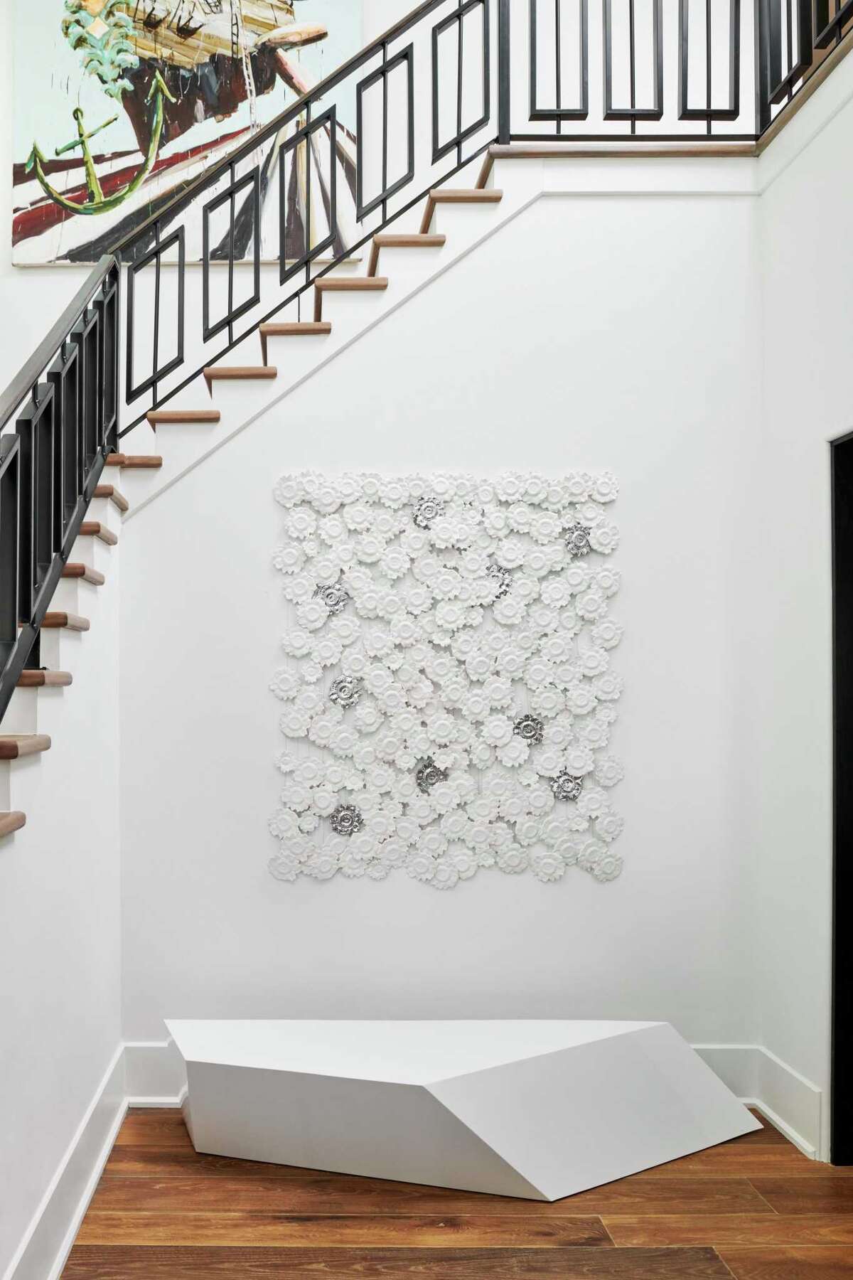 Designer Janet Gust’s Galleria-area home whimsically blends antique and ...