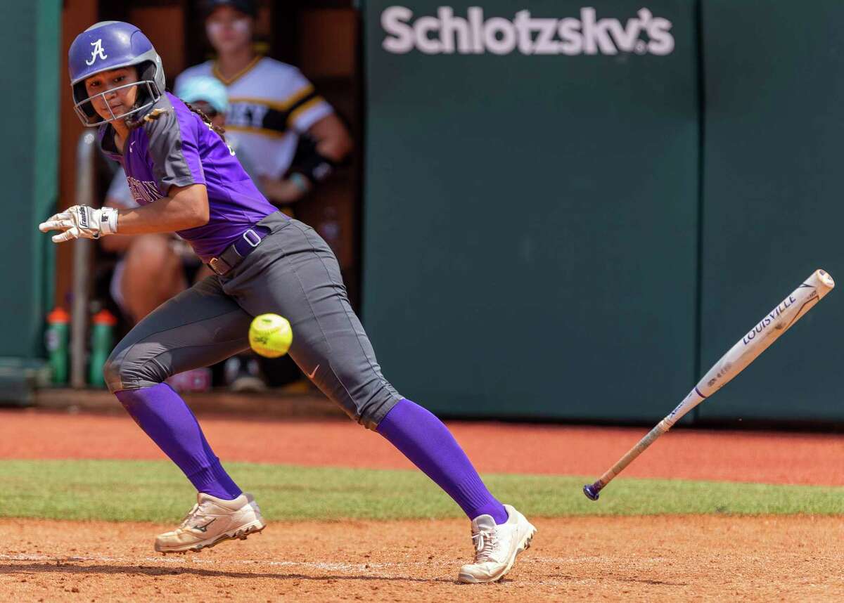 Angleton defeats defending champ Forney in extras to advance to state ...
