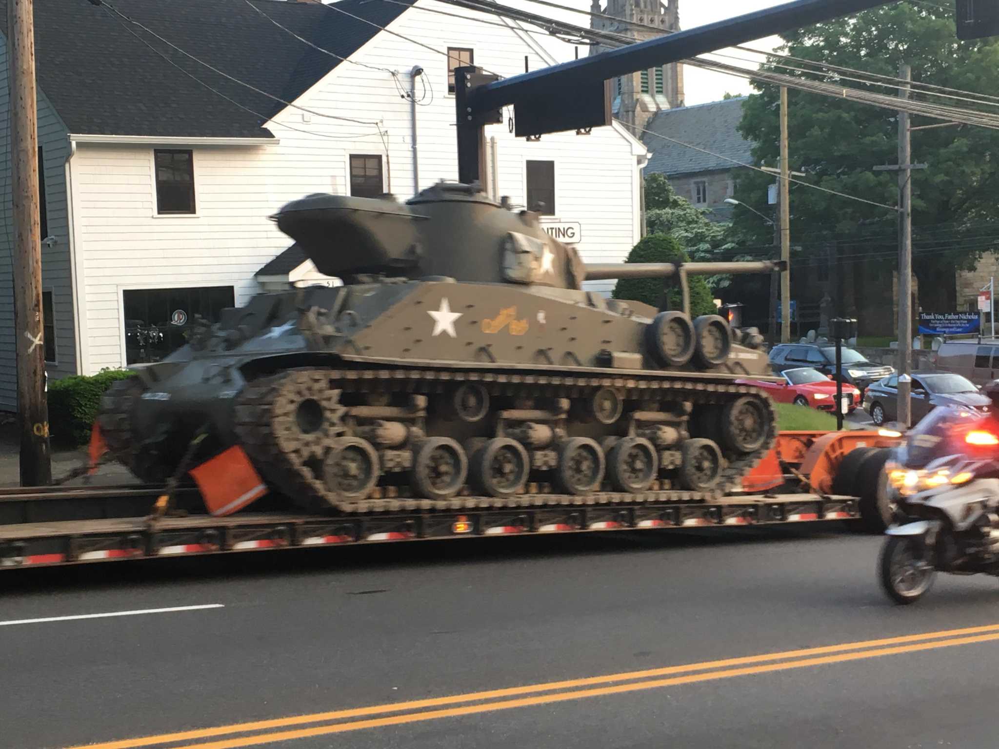 Sherman tank turns heads on way to Norwalk Legion post’s centennial