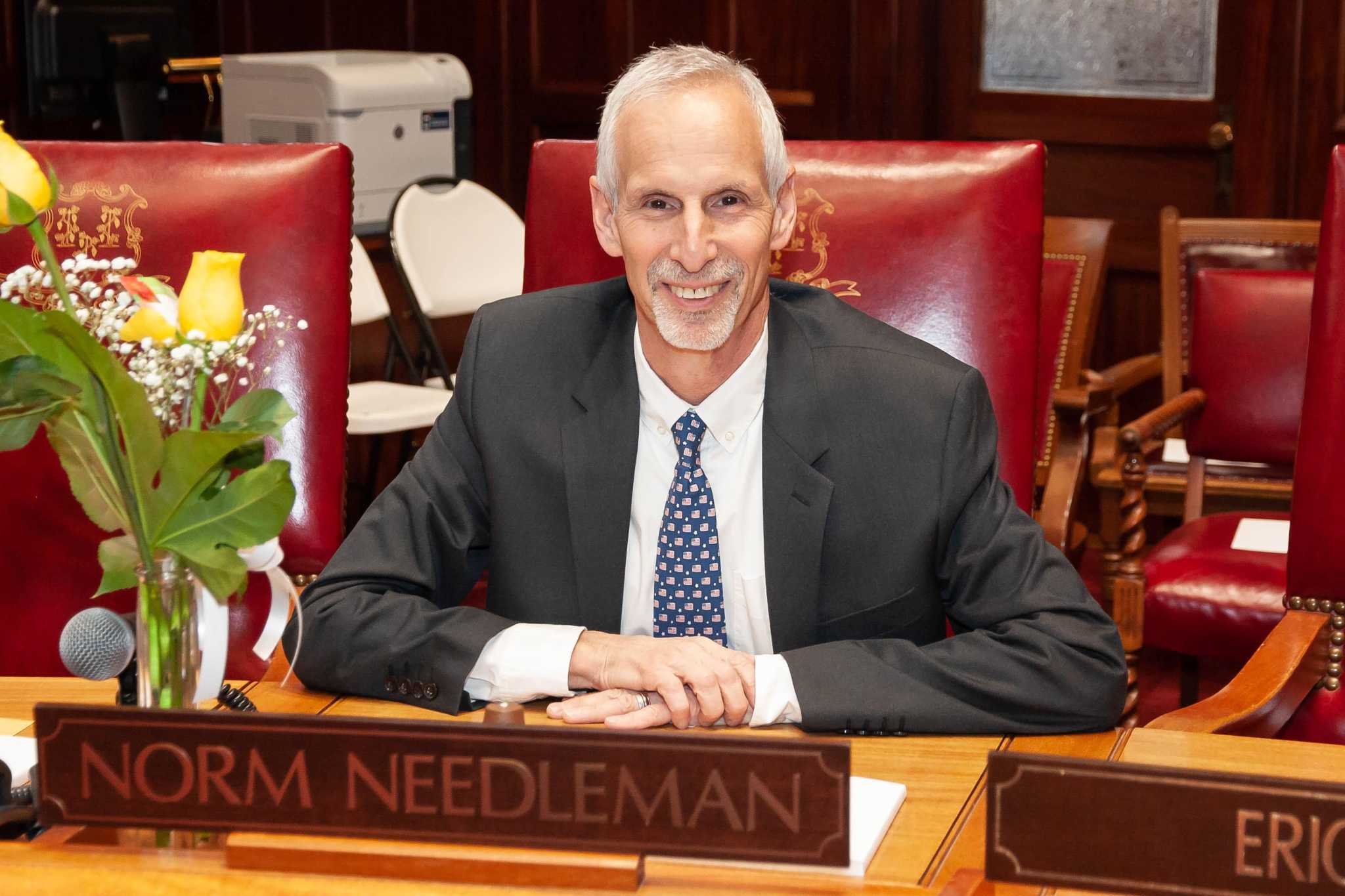 Dan Haar: Pass-through tax change would erode trust
