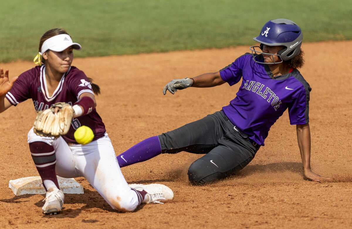 Angleton claims 5A state softball championship