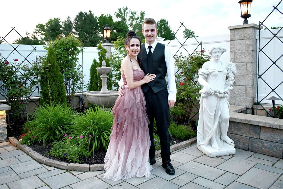 SEEN: Sheehan High School Prom 2019 - New Haven Register