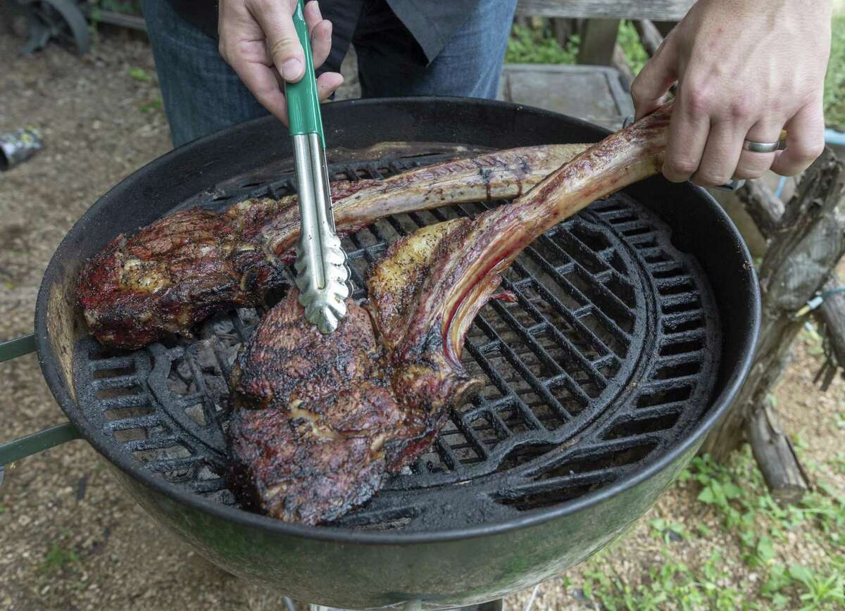 Recipe: Grilled Tomahawk Steaks