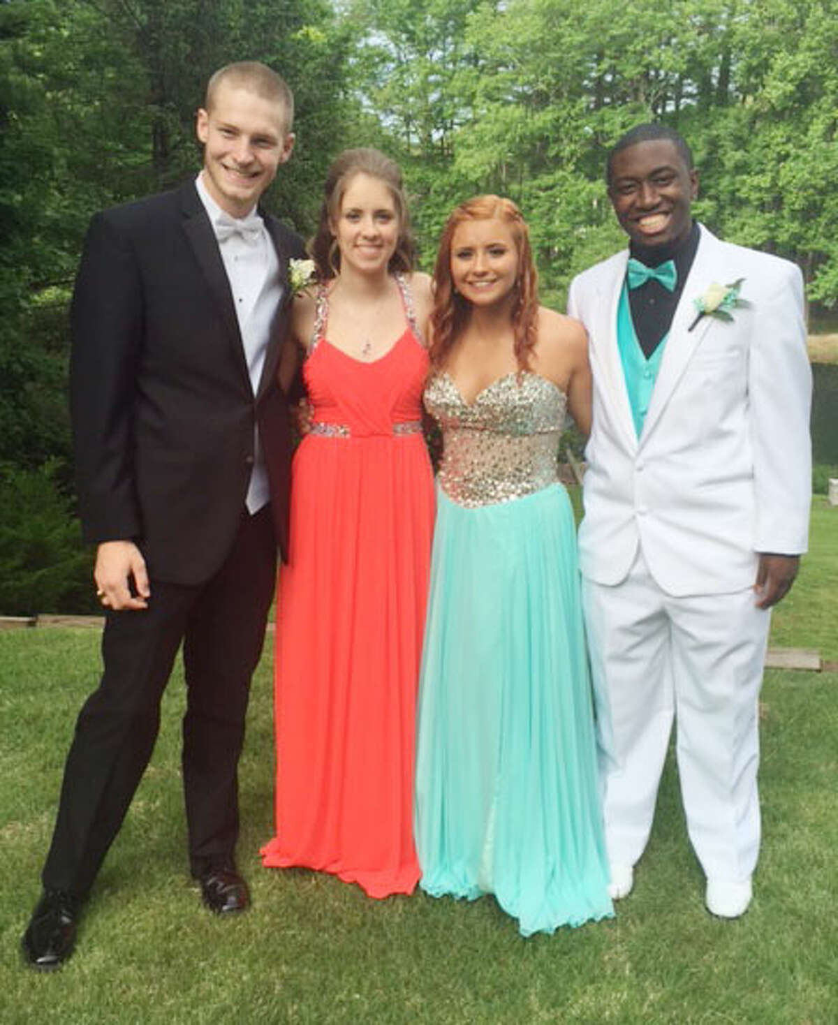 Trumbull High School holds prom