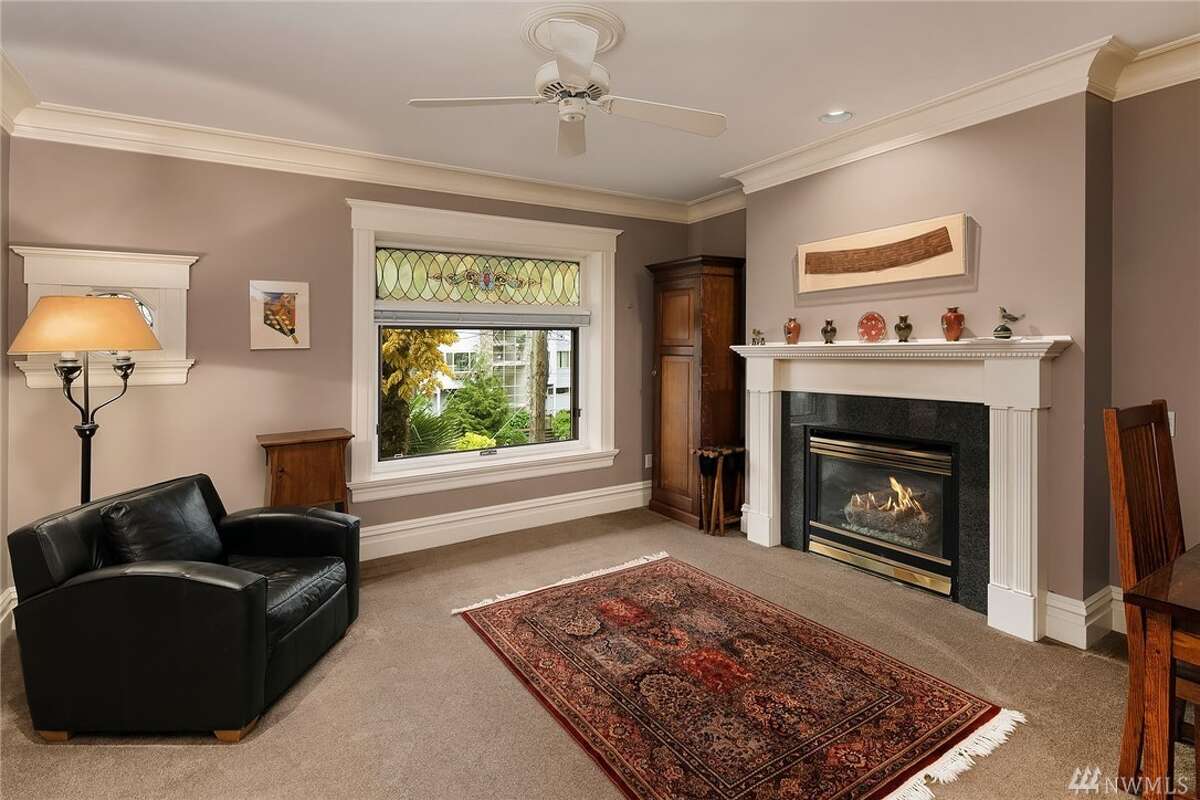 You can now buy Seattle's stunning and iconic Gaslight Inn for $3.5M