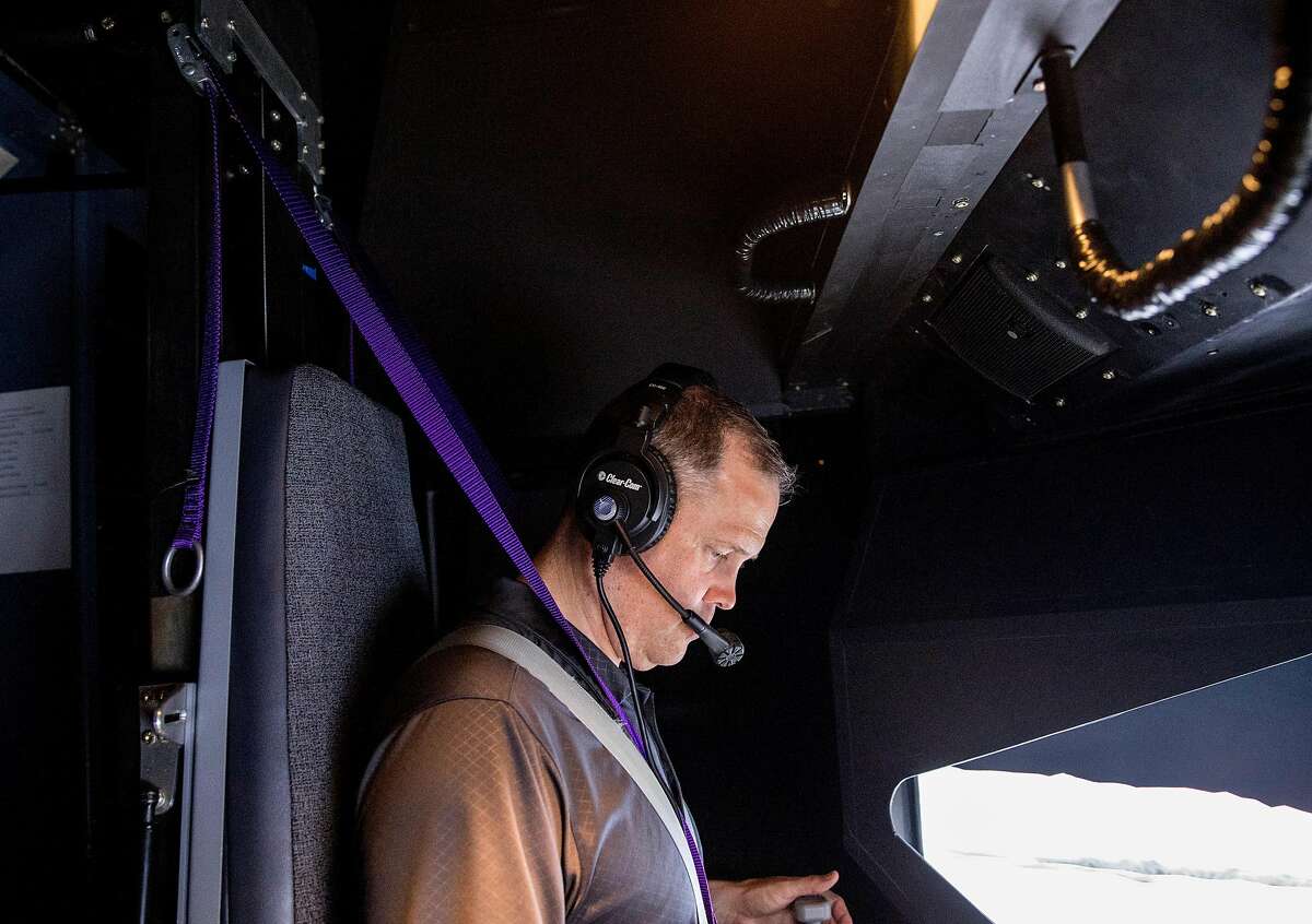 Getting to the moon takes practice — on a giant machine in Mountain View