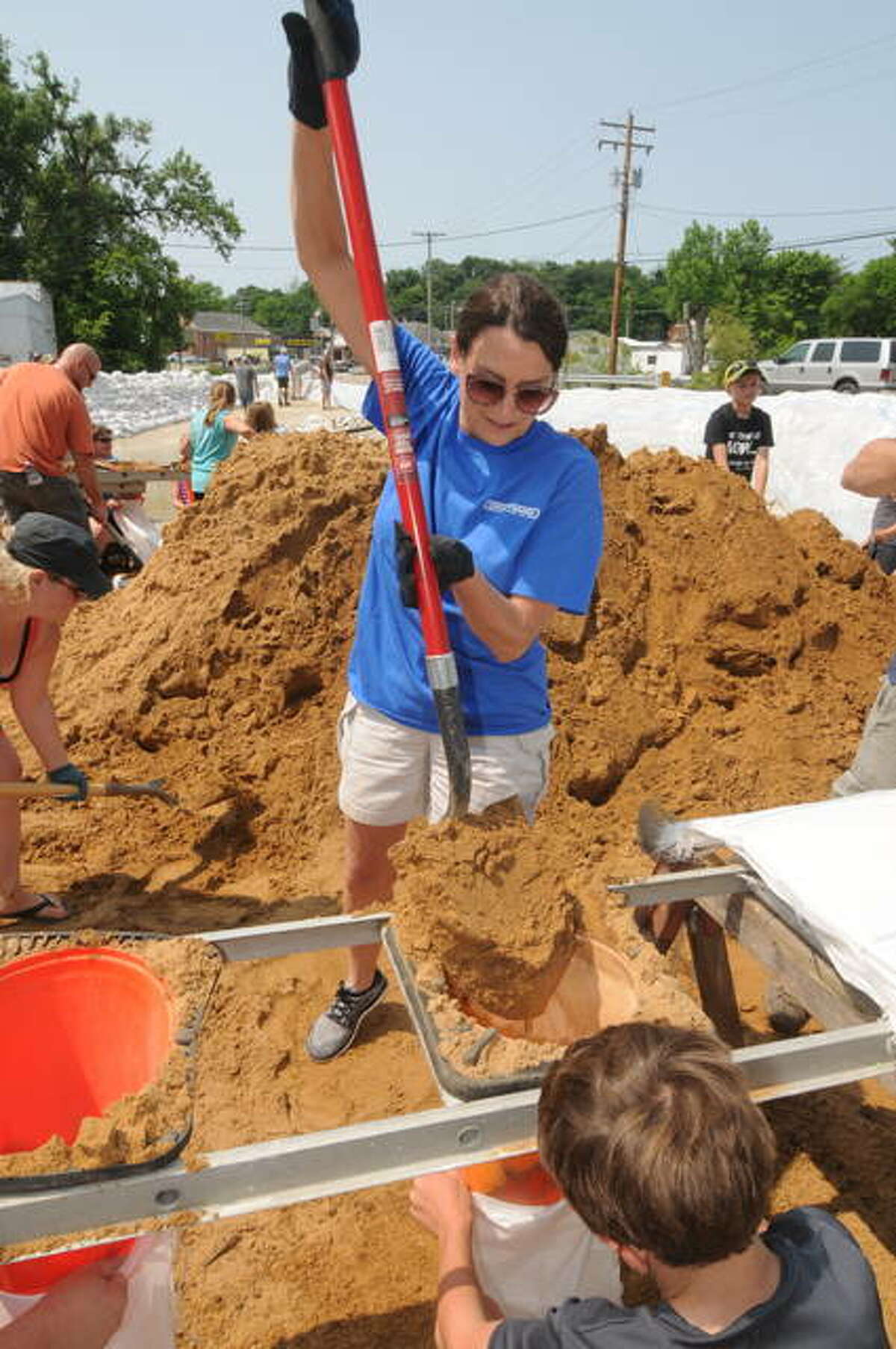 Joe Page Bridge in Hardin closes after Nutwood Levee in Calhoun County ...
