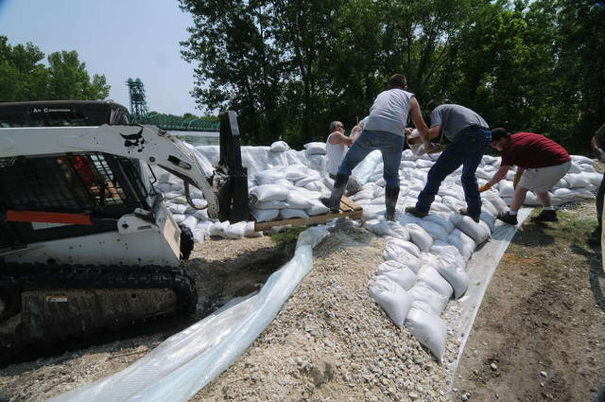 Joe Page Bridge in Hardin closes after Nutwood Levee in Calhoun County ...