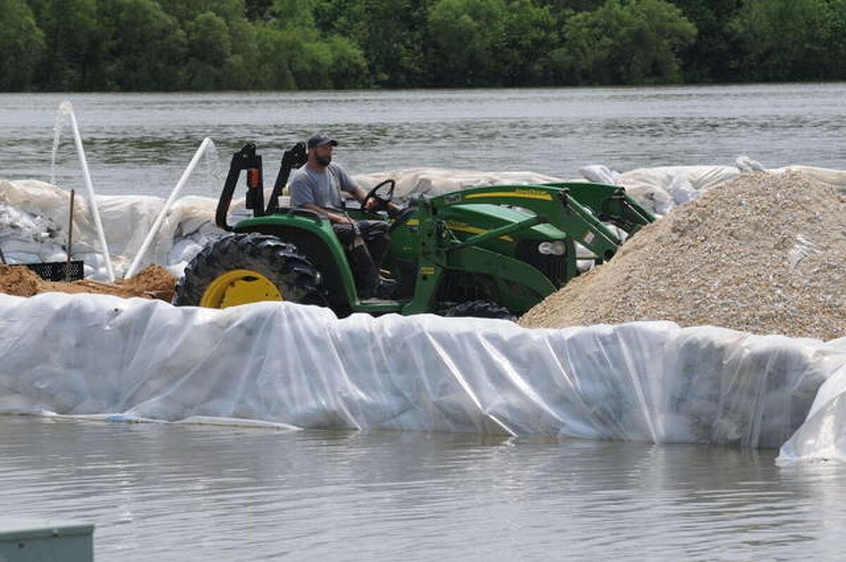 Joe Page Bridge in Hardin closes after Nutwood Levee in Calhoun County ...