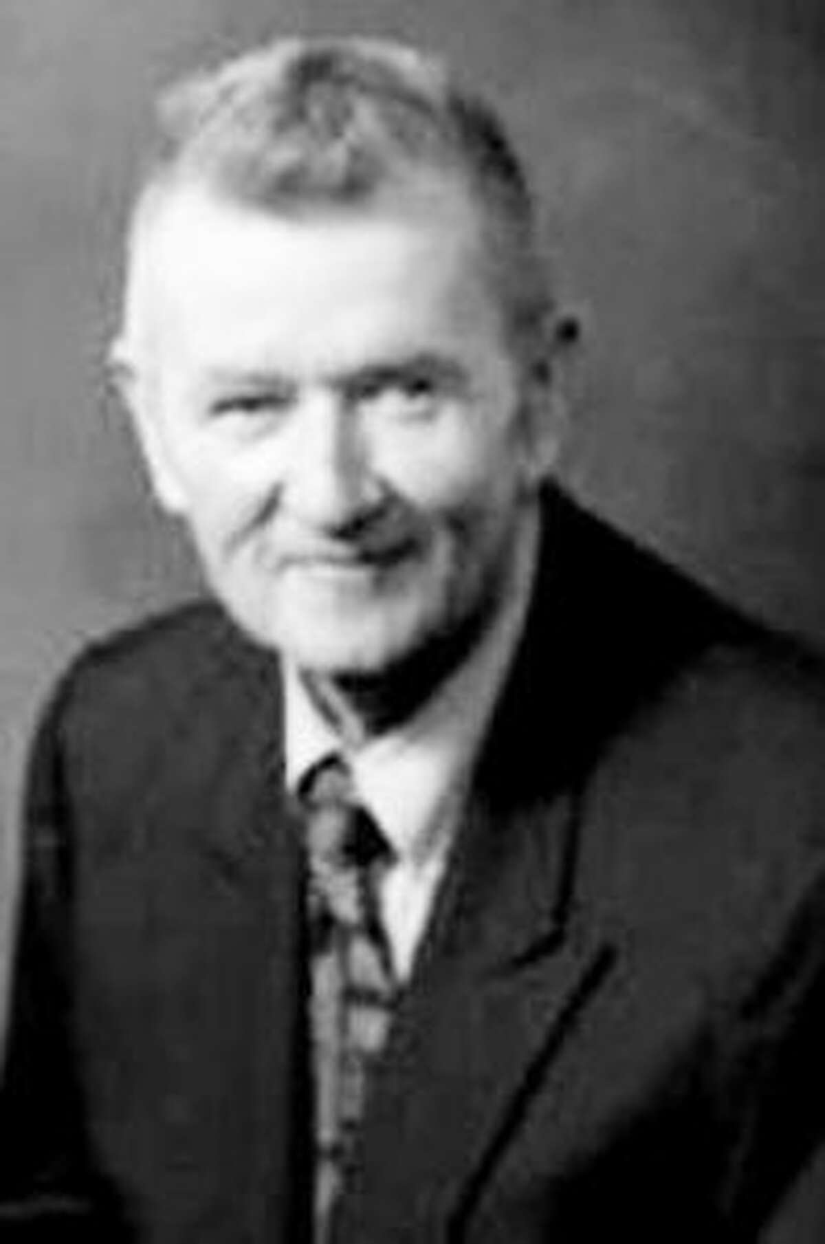 Obituary: Dr. Daniel Joseph Mizak, 77, of Trumbull