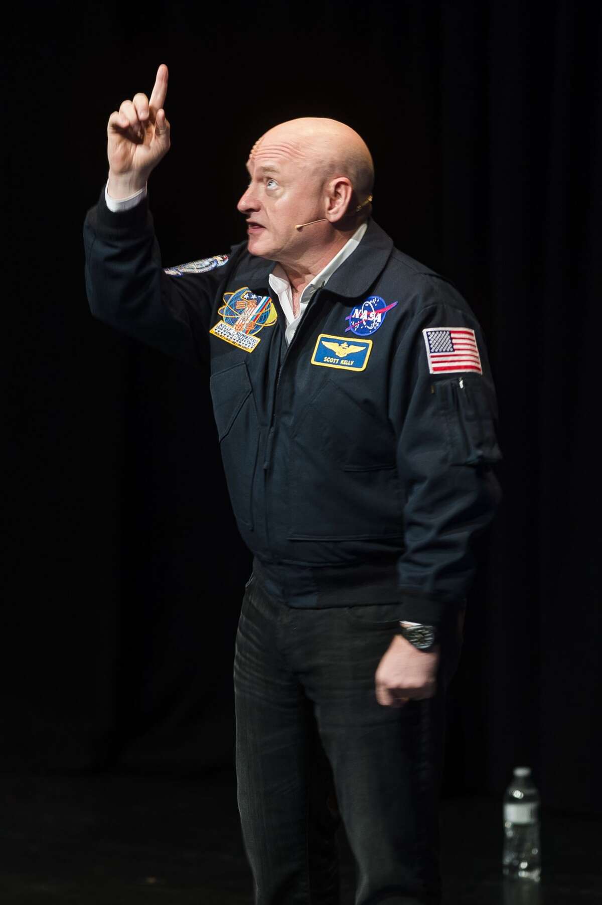 Captain Scott Kelly speaks during Matrix:Midland festival - June 4, 2019