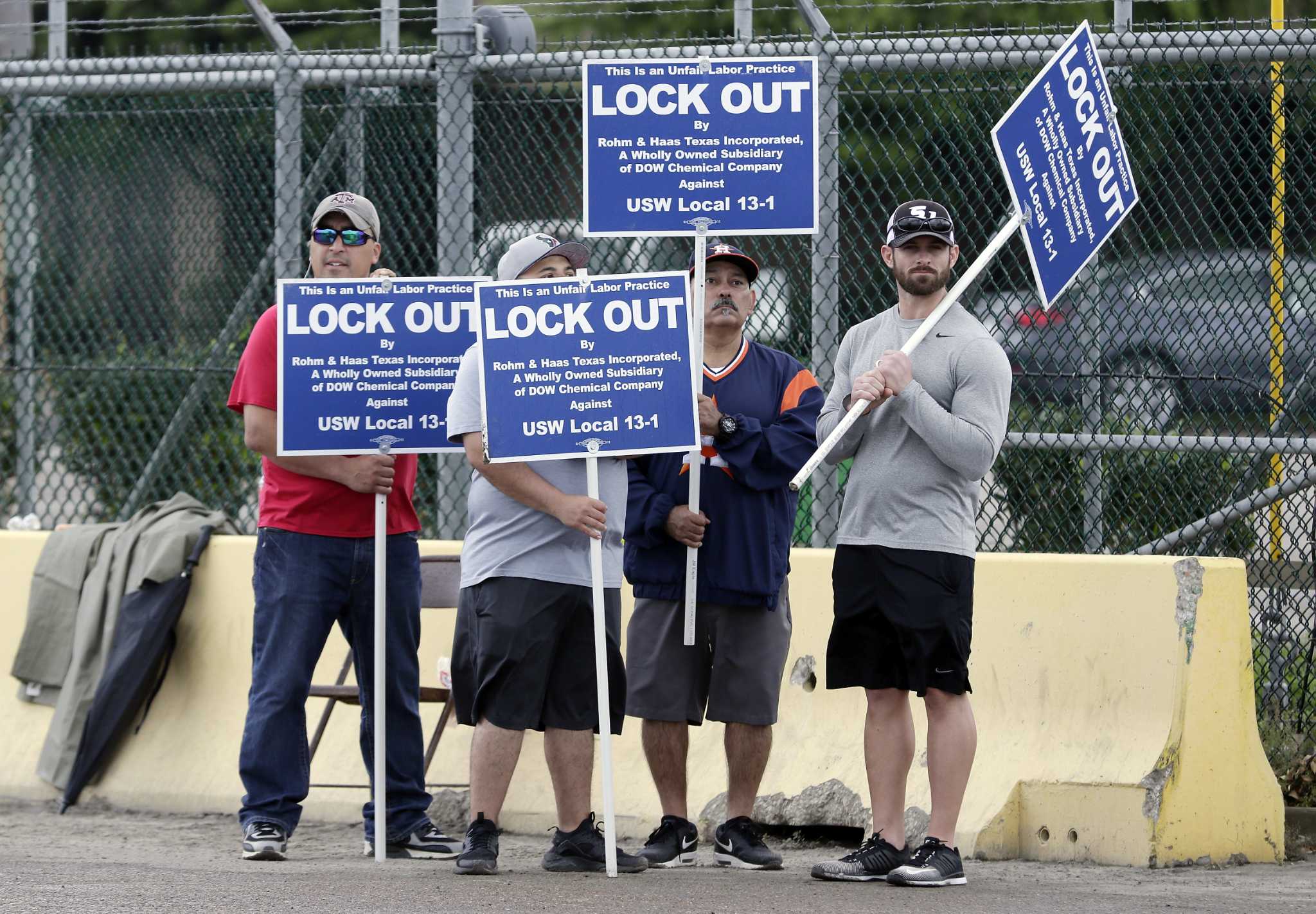 Dow Chemical lockout ending in Deer Park