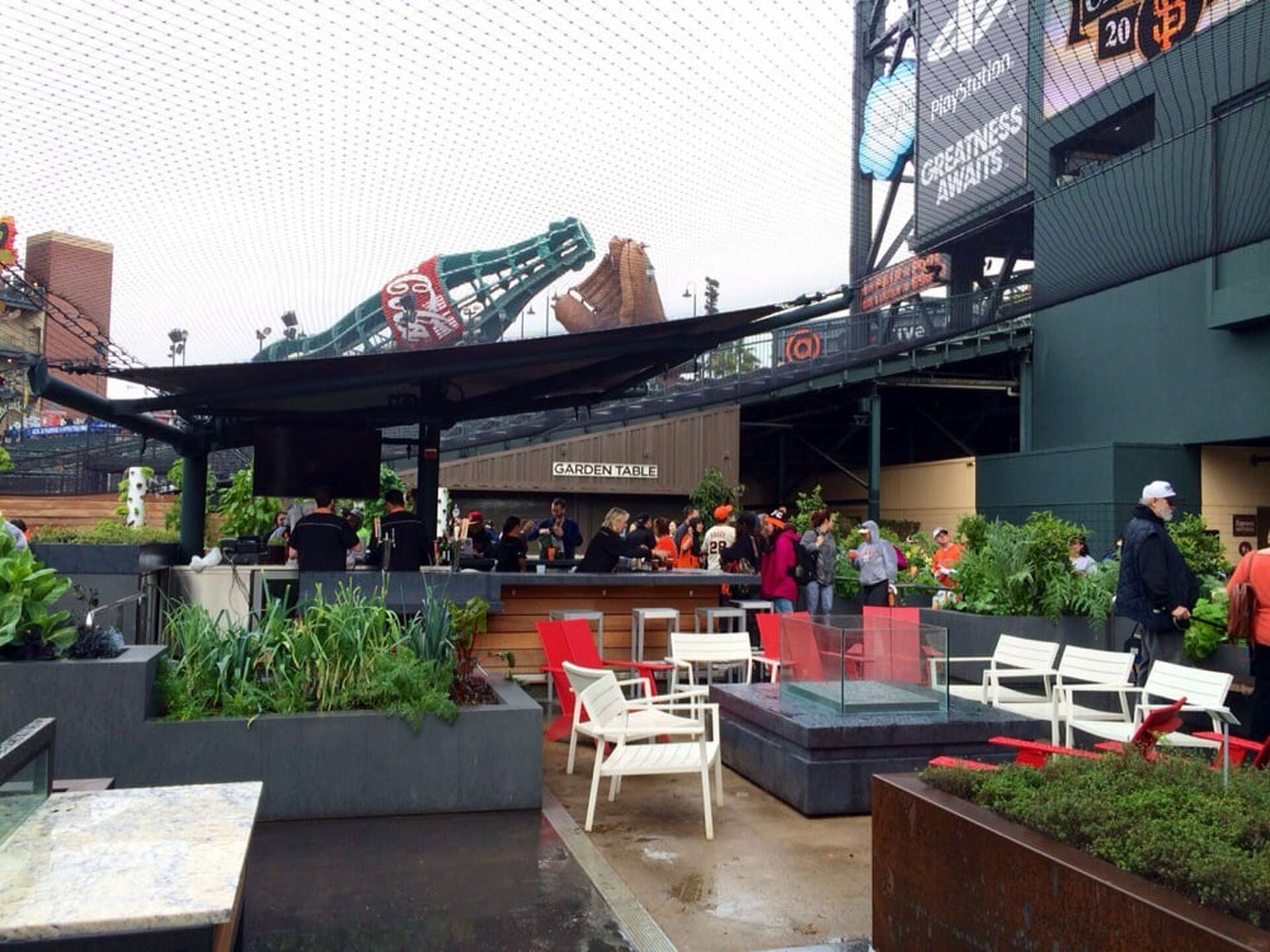 This map of Oracle Park will guide you to the cheapest booze inside the ...