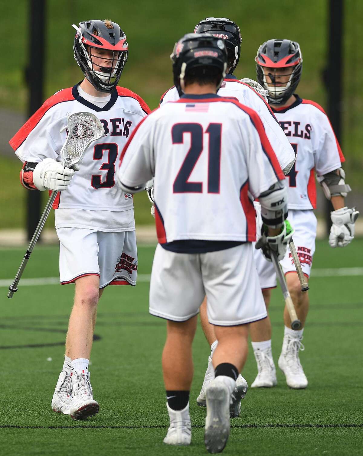 Defending champ New Fairfield returns to final